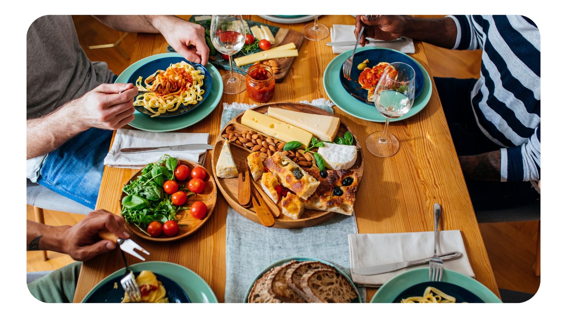 Dining Habits: UK Diners Likely to Book Ahead Dining Habits: UK Diners Likely to Book Ahead