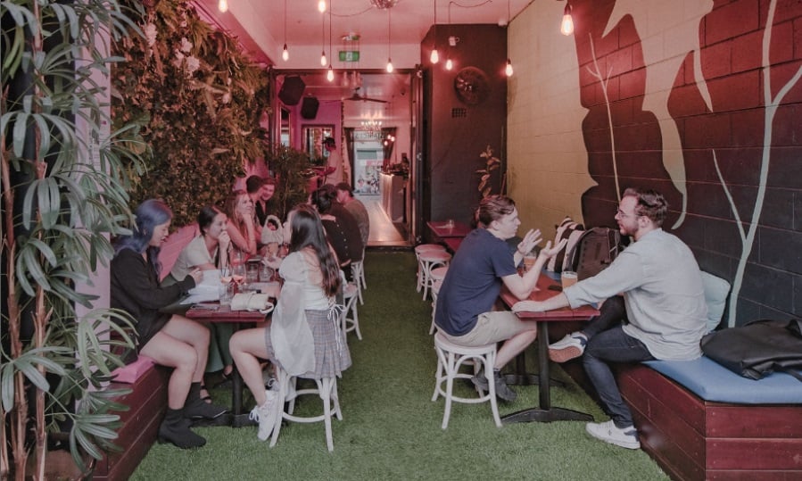 Case study: from OpenTable to ResDiary. Better yield and booking ...